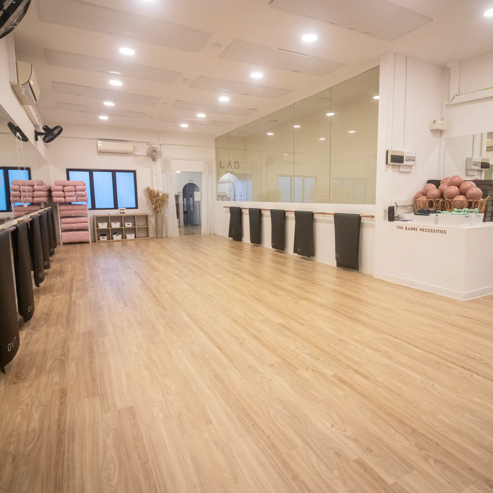 Lab Studios - Thomson - Yoga & Barre Studio